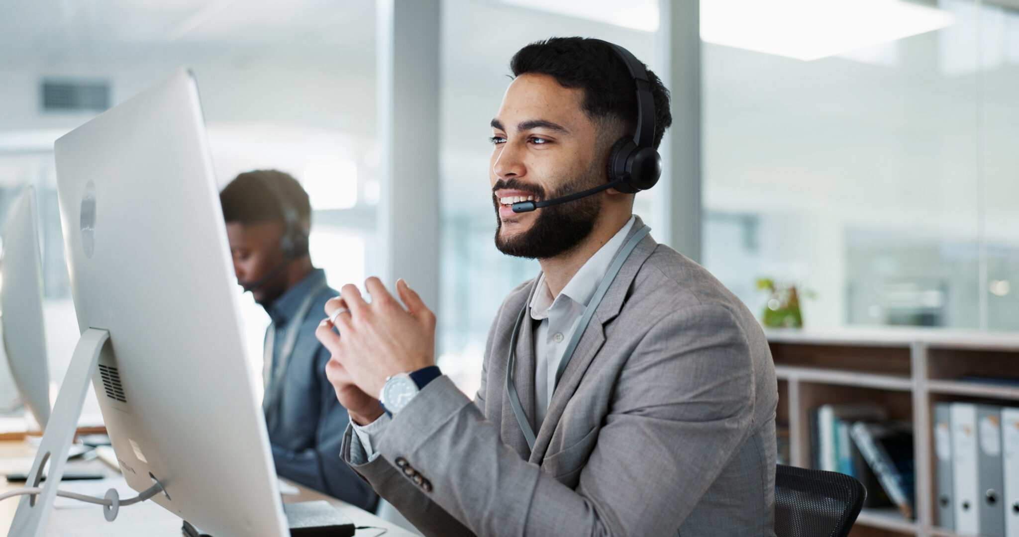 Retention Checklist: 7 Questions for Contact Center Leaders | Calabrio